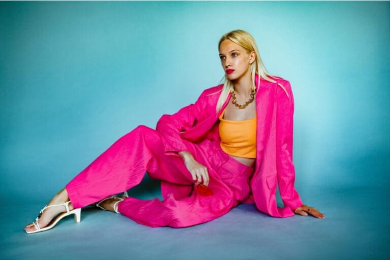 How to Style the Bra & Blazer Trend - Rethink Beautiful