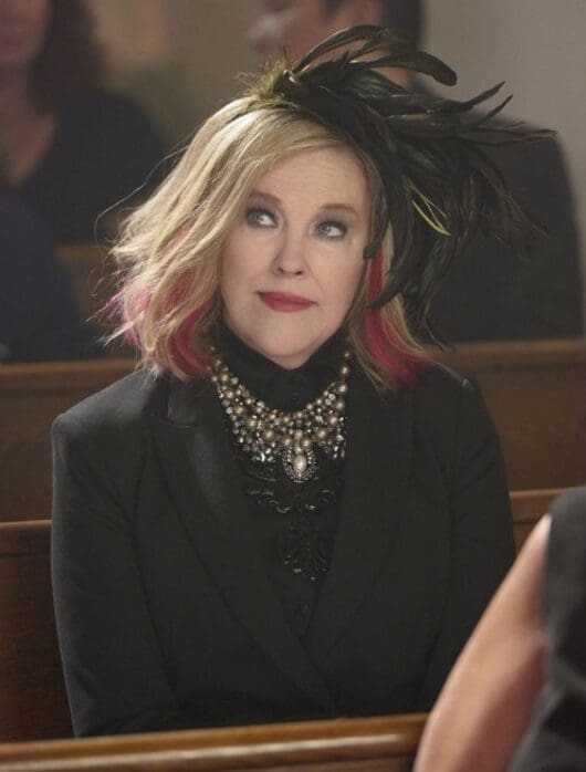 Fashion Inspo: Moira Rose - Rethink Beautiful